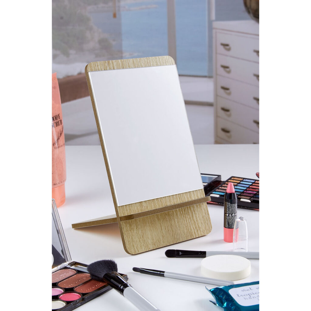 ESPEJO KEILA – https://www.kuva.mx